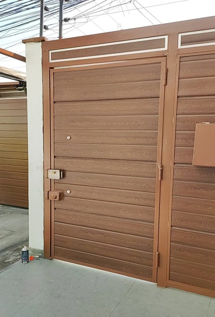 Puerta Principal Caoba Texturado - Mayer SAC